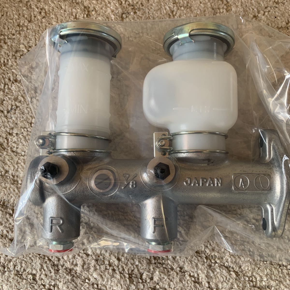 【未使用】日産純正ブレーキマスター 7/8 NABCO/フェアレディZブタケツS130Zトキコ510サニトラ610ナブコS30Zハコスカ ...
