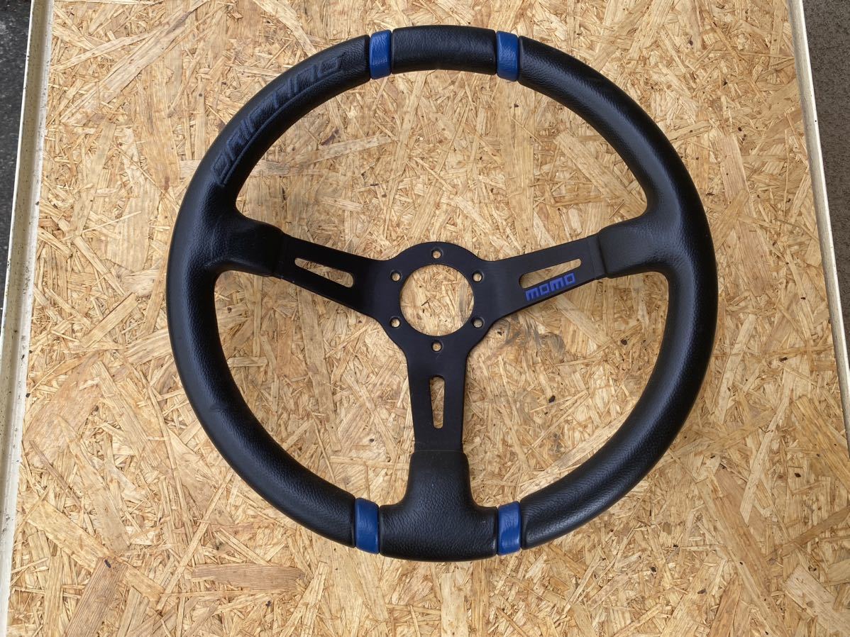 【未使用】MOMO DRIFTING 330D 85mm ディープコーン ブラックスポーク 33パイ ホワイトステッチ momodr330bkwhの落札情報詳細 - ヤフオク落札価格検索 オークフリー