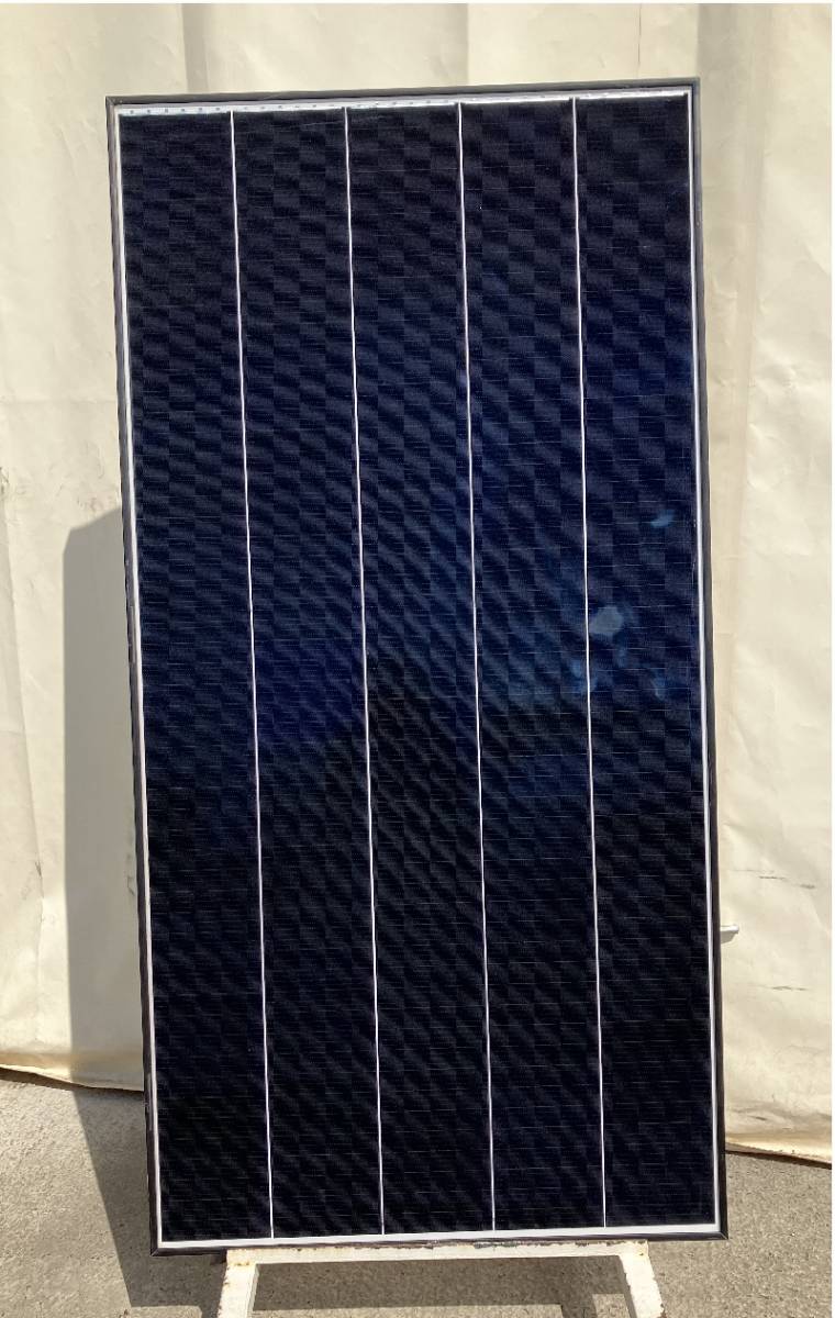 【目立った傷や汚れなし】★中古美品・単結晶★ Canadian Solar / CS1V-265MS 265W ソーラーパネル / 太陽電池 ...