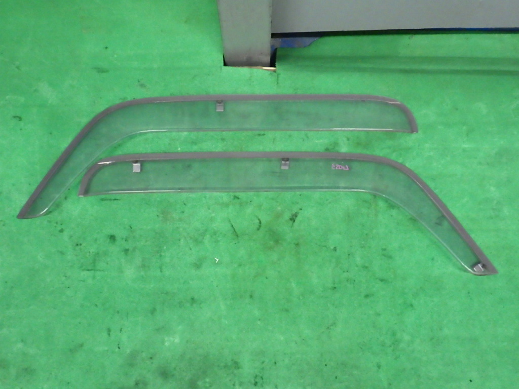 【やや傷や汚れあり】売り切り KS4 サンバー 0 ドアバイザー左右 05-03-25-507 C2-A3-4 スリーアール長野の落札情報詳細 ...