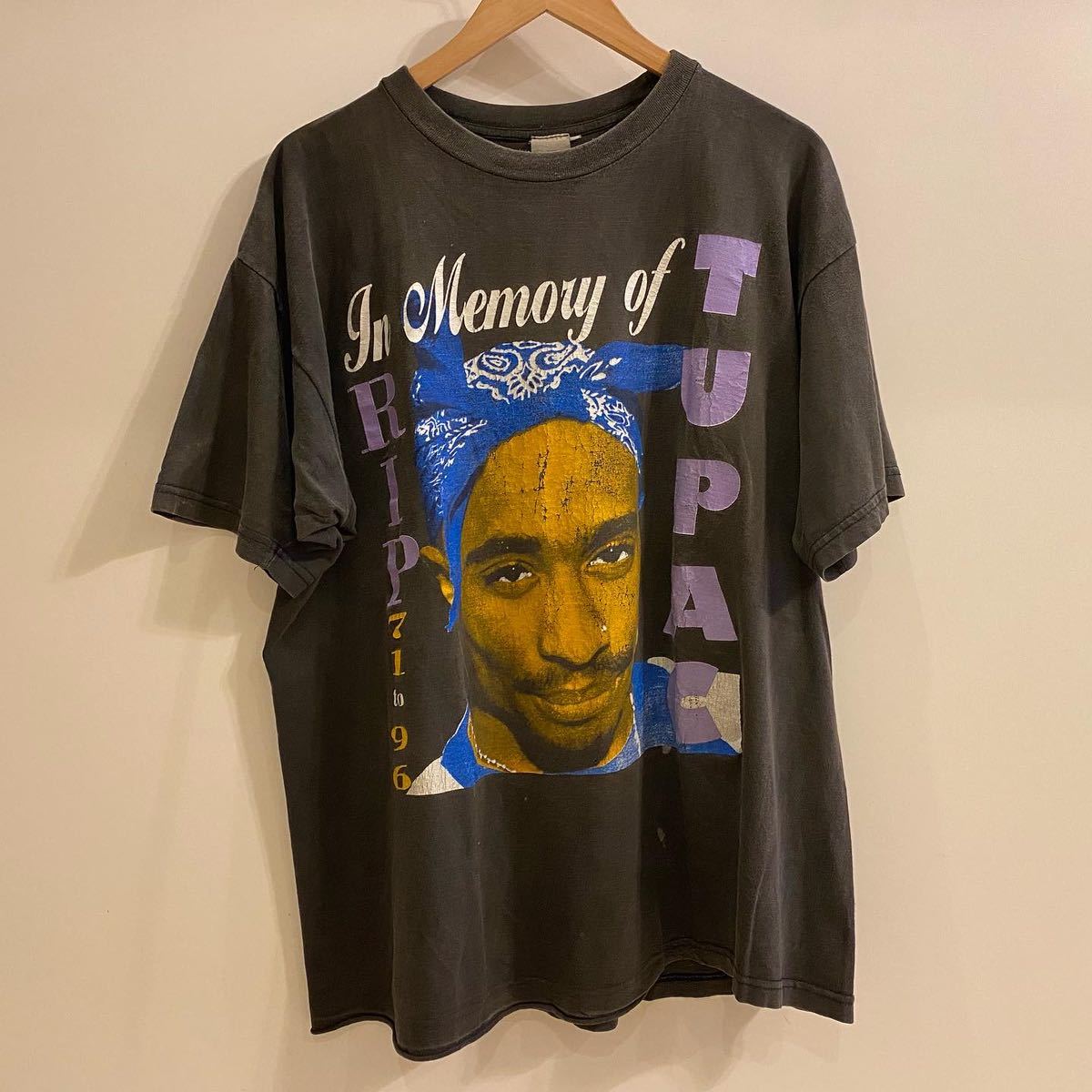 【やや傷や汚れあり】2pac 90s bootleg raptees vintageの落札情報詳細 - ヤフオク落札価格検索 オークフリー