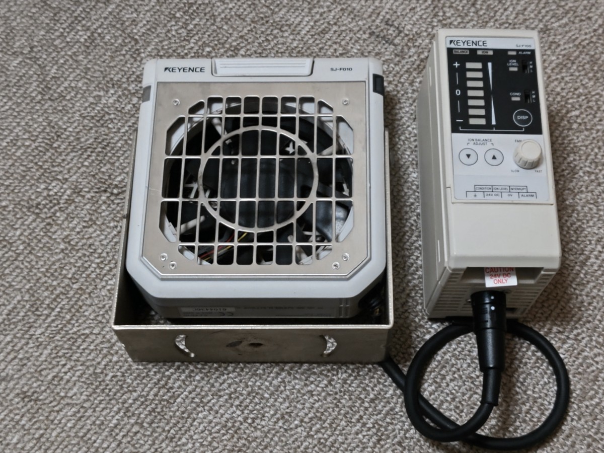 D137 動作品 KEYENCE SJ-F010 コンパクト除電ブロワ イオナイザー 除電ファンの落札情報詳細 - ヤフオク落札価格検索 オークフリー