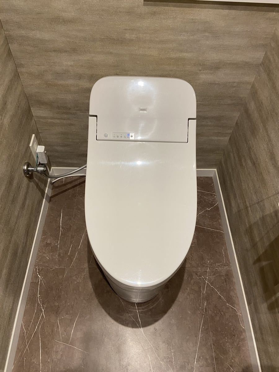 【未使用に近い】【直接配送・東京近郊のみ】TOTO ウォシュレット一体型便器GG1 TCF9415型 #NW1 ホワイト 【製造年】2022年、2021年 (便座・便器セット)の落札情報詳細 ...