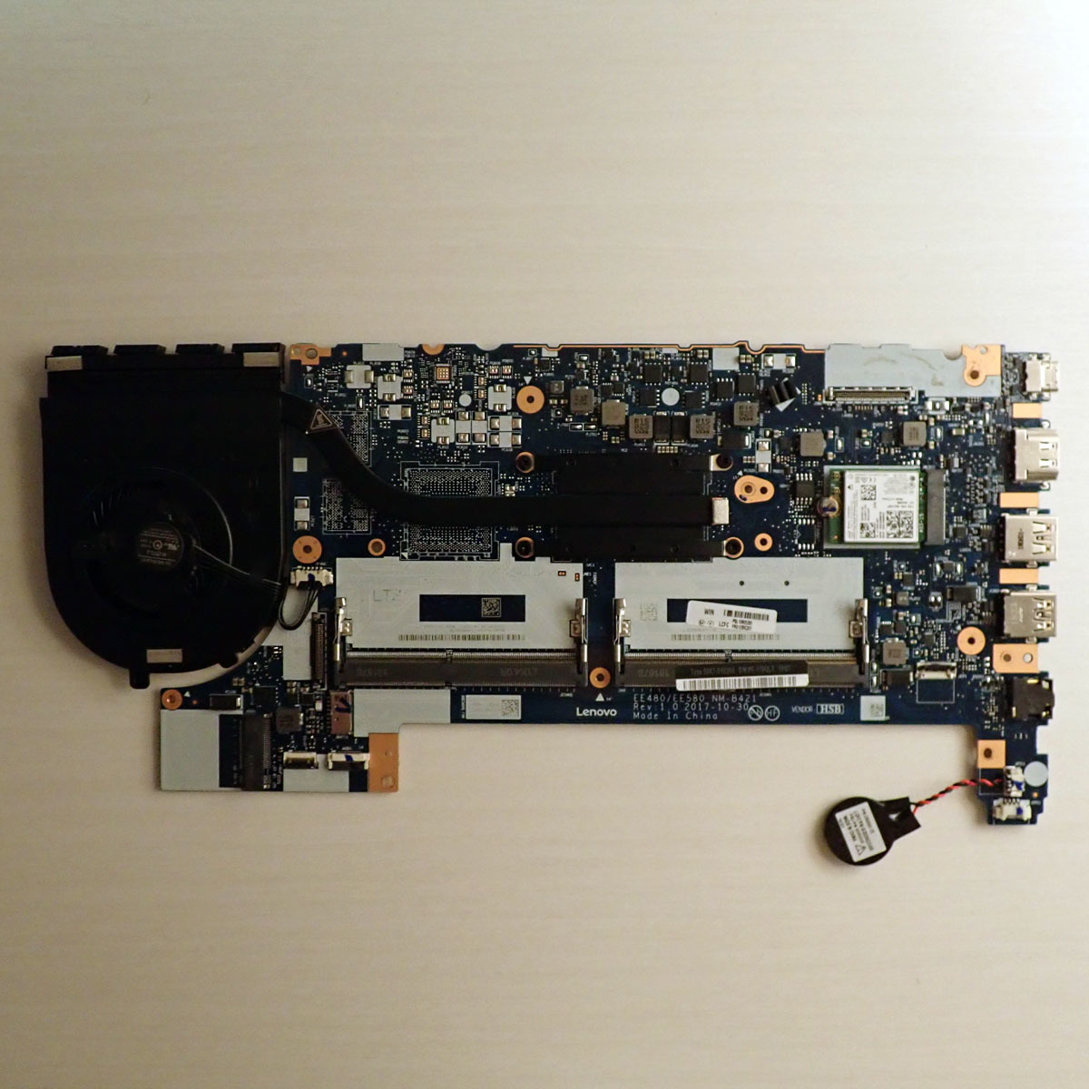 【全体的に状態が悪い】【ジャンク】Lenovo ThinkPad E580 i3-8130U マザーボード RAMなし 02DC202の落札 ...