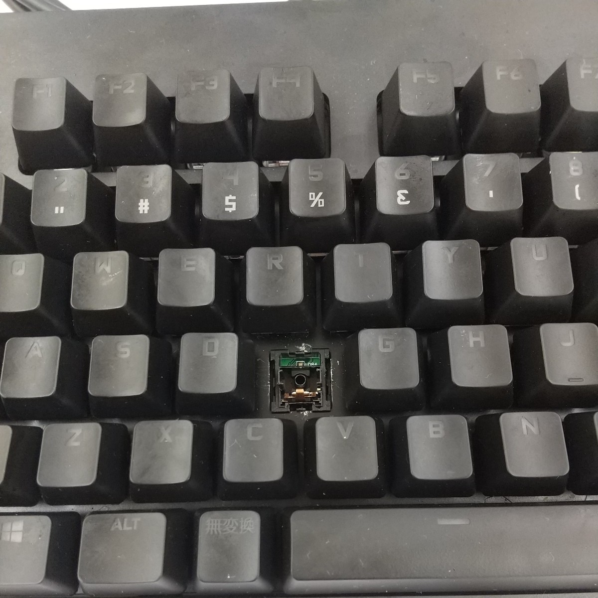 【全体的に状態が悪い】【ジャンク品】Logicool G ロジクール G ゲーミングキーボード 有線 G213r パームレスト 日本語配列 ...