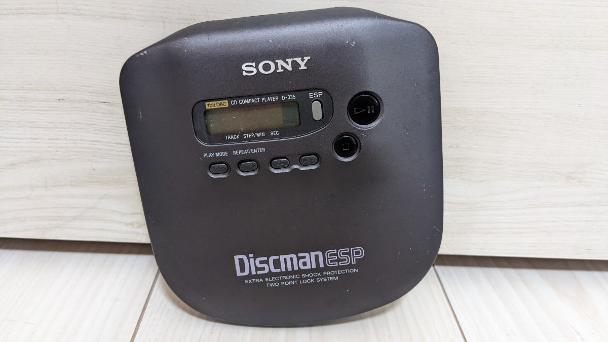 【全体的に状態が悪い】SONY ソニー Discman ESP D-335 ポータブルCDプレーヤー ジャンク ディスクマンの落札情報詳細 - ヤフオク落札価格検索 オークフリー
