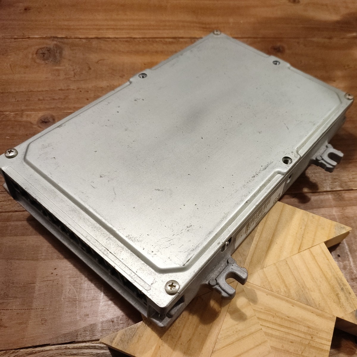 【傷や汚れあり】ホンダ 純正 DC2 DB8 インテグラ Si-VTEC SiR 後期B18C 5MT エンジン コントロール コンピューター 37820-P72-013 送料無料 初期不良 ...