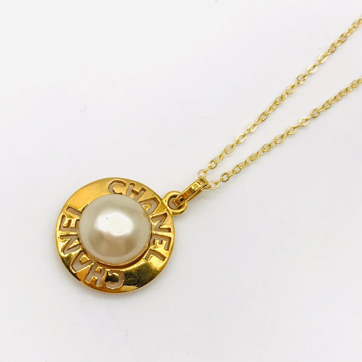 【目立った傷や汚れなし】1円 超美品 CHANEL シャネル ロゴ パール ネックレス ゴールド M11134の落札情報詳細 - ヤフオク落札 ...