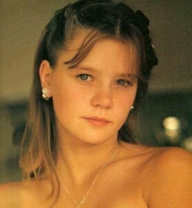 【未使用】 パトリシア, マレー ネ, ルイーズ, クリスティー, リーン 親を睨むと鮃になる美少女物語の落札情報詳細 - Yahoo ...