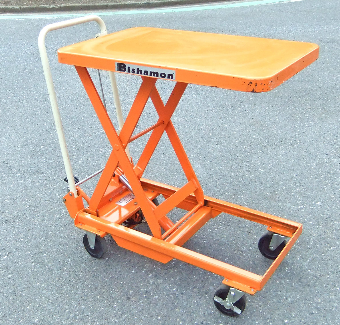 【目立った傷や汚れなし】おすすめ商品 Bishamon ビシャモン BX15 スギヤス 手動式テーブルタイプリフター ハンドリフター150Kg【動作 確認済】中古品の落札情報詳細 ...