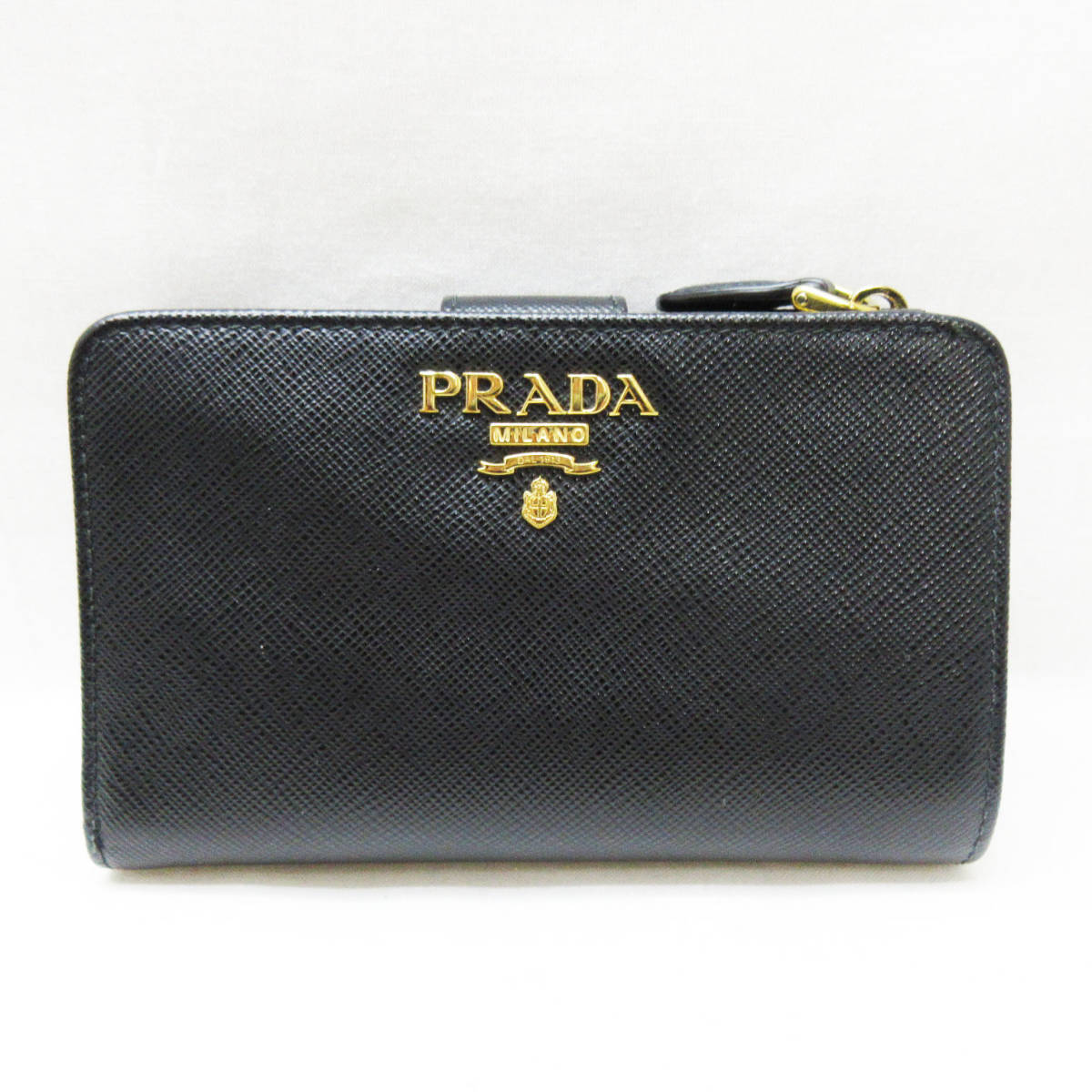 【やや傷や汚れあり】KM-3251《プラダ》二つ折り財布★サフィアーノ★L字ファスナー コインケース ミニ財布 コンパクトウォレット★黒/ブラック★PRADA★の落札情報詳細 - Yahoo ...
