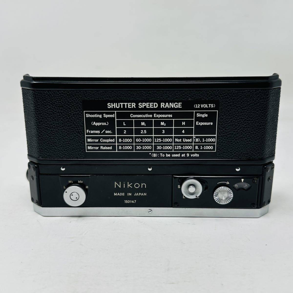 【やや傷や汚れあり】ニコンF Nikon SHUTTER SPEED RANGE 12 VOLTS 希少カメラアクセサリー NIKON一眼レフ ...