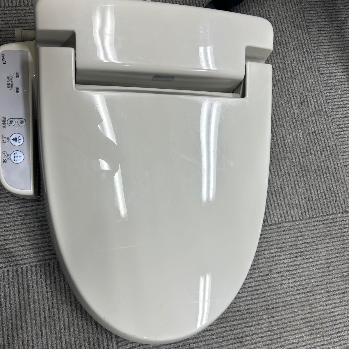 【傷や汚れあり】INAX/イナックス 電気 温水 便座 ウォシュレット シャワートイレ 通電確認済み CW-B41 ジャンクの落札情報詳細 ...