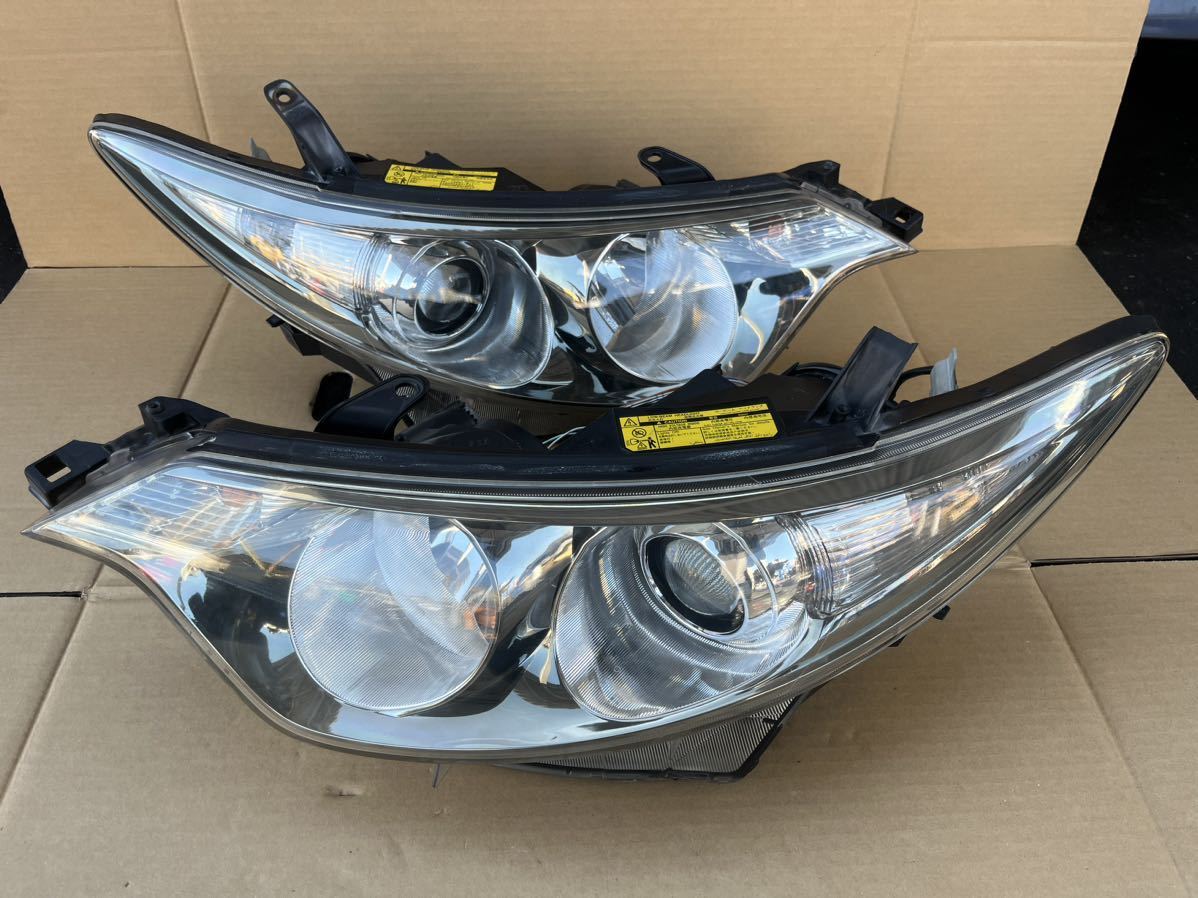 【やや傷や汚れあり】中古トヨタエスティマ Gsr50w Acr50w Acr55w Gsr55w 純正 ヘッドライト ヘッドランプ