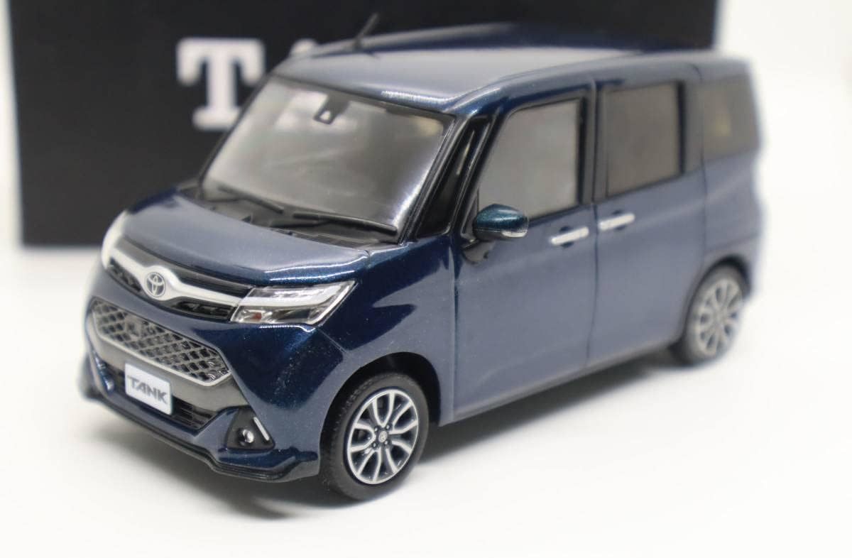 【未使用】J1104 T タンク ミニカー トヨタ 1/30 カラーサンプル B82 レーザーブルークリスタルシャイン 色見本 非売品 ...