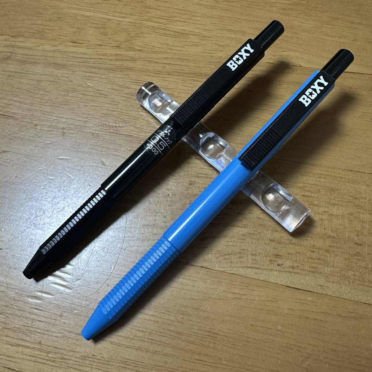 【未使用】新品 廃盤 MITSUBISHI 三菱鉛筆 uni ユニ シャーペン BOXY ヴォクシー ダブルノック式 0.5mm 2本セット ...