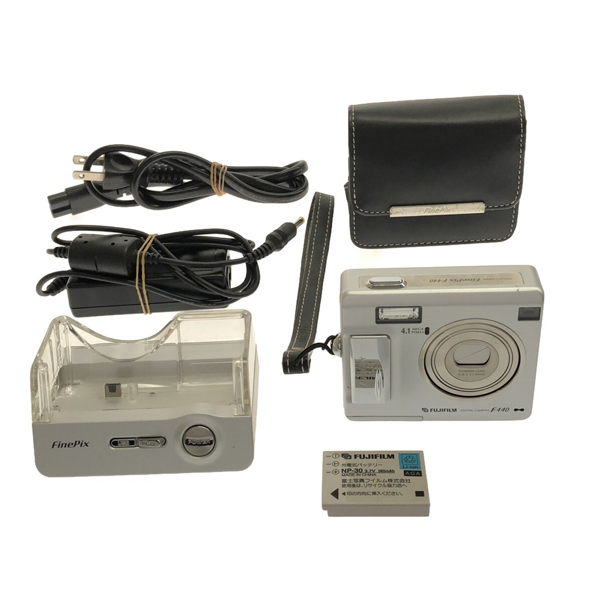 【目立った傷や汚れなし】【動作美品】FUJIFILM FinePix F440 デジタルカメラ + CP-FX440 クレードル 充電器 ...