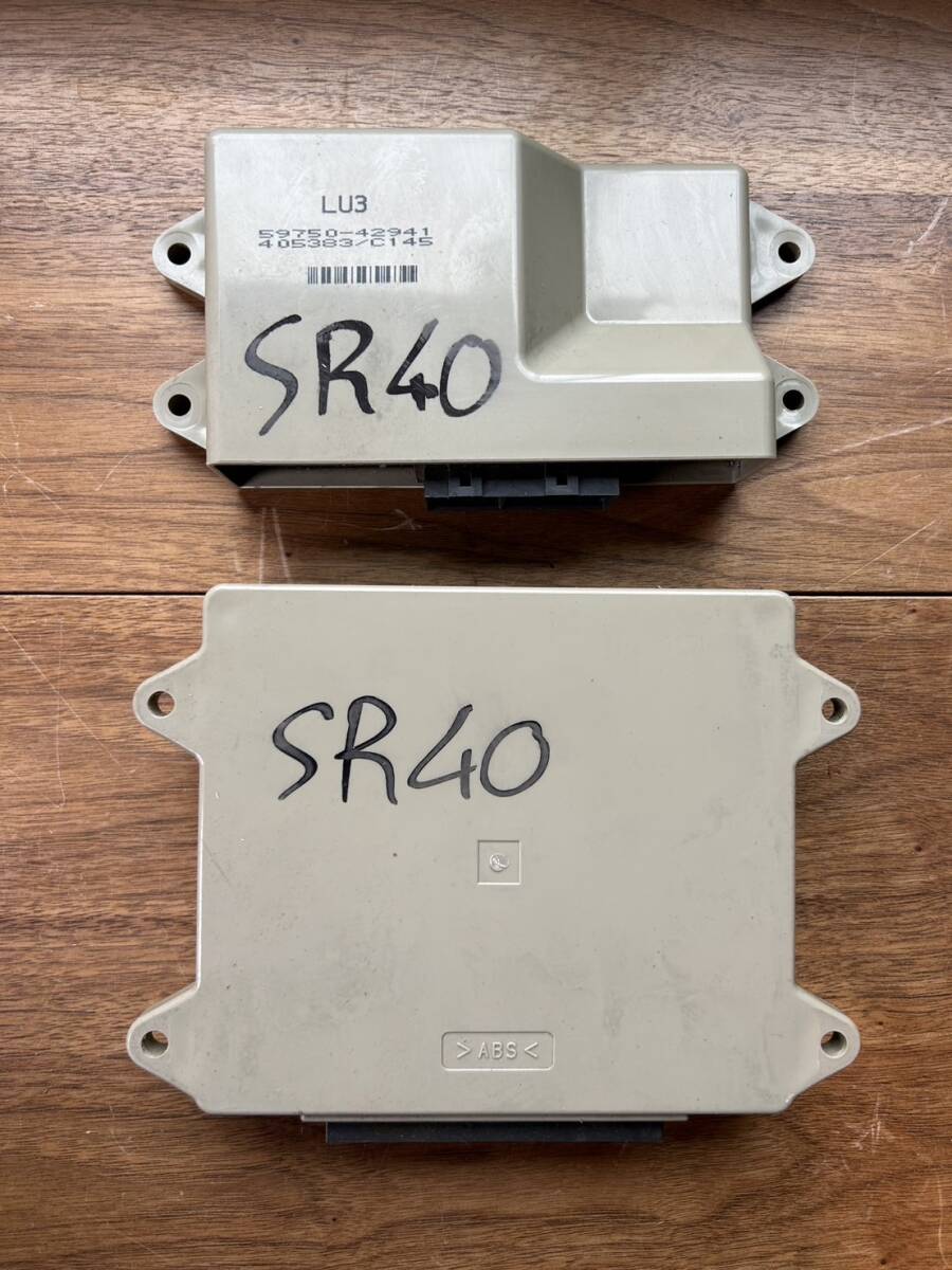 【傷や汚れあり】クボタ コンバイン SR40 マイコンユニット LU3 CU コンピュータ コントローラ 電子部品 【P表示確認済】59700-42172の落札情報詳細 - Yahoo ...