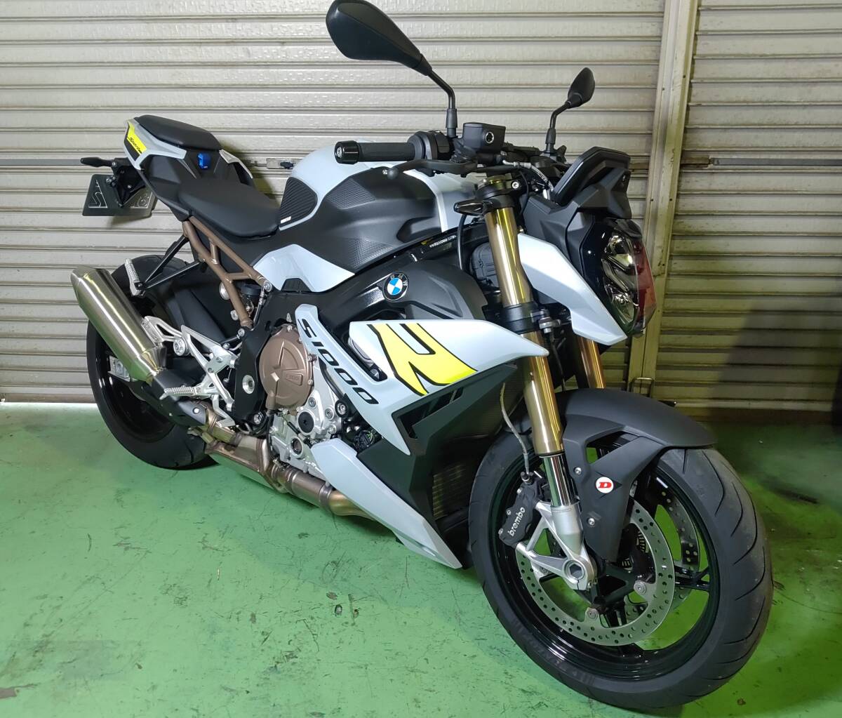 【目立った傷や汚れなし】売り切り！BMW S1000R 綺麗な車輌 低走行1800km 2022年モデル ホッケンハイムシルバー 車検R7.6 ...