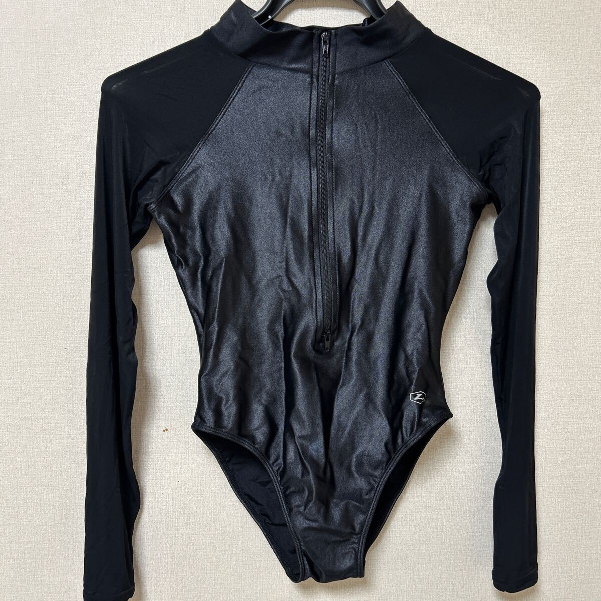 【新品】e384.新作LEOHEX.高品質の生地.ハイレグレオタード.競泳水着美女.水着.レースクイー.高級感.光沢.伸縮性に優れ.可愛い ...