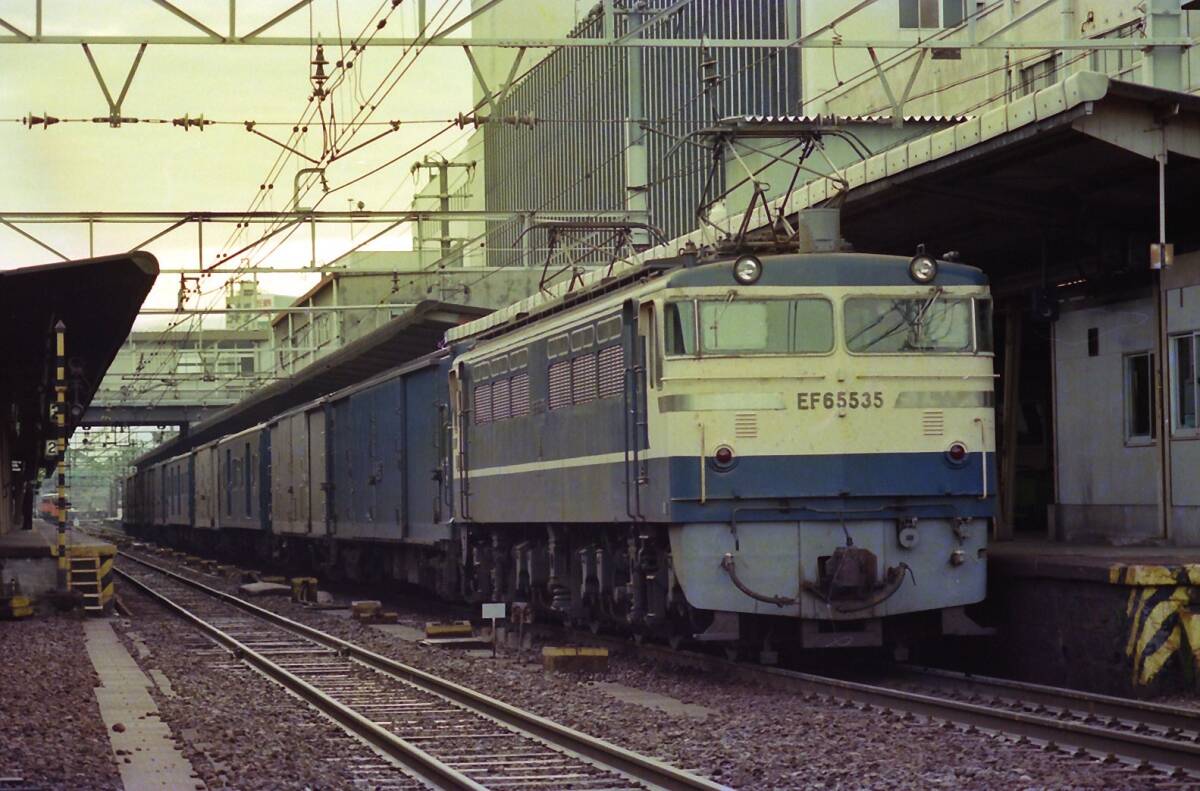 【未使用】♪ EF65 535＋荷 広島駅 KG写真 ♪ の落札情報詳細 - Yahoo!オークション落札価格検索 オークフリー