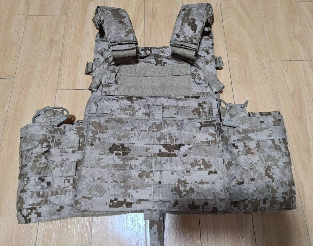 【傷や汚れあり】米軍放出 実物 LBT 6094B AOR1 CRYE SEAL devgru SOE BHI AWS EAGLE PJ ...