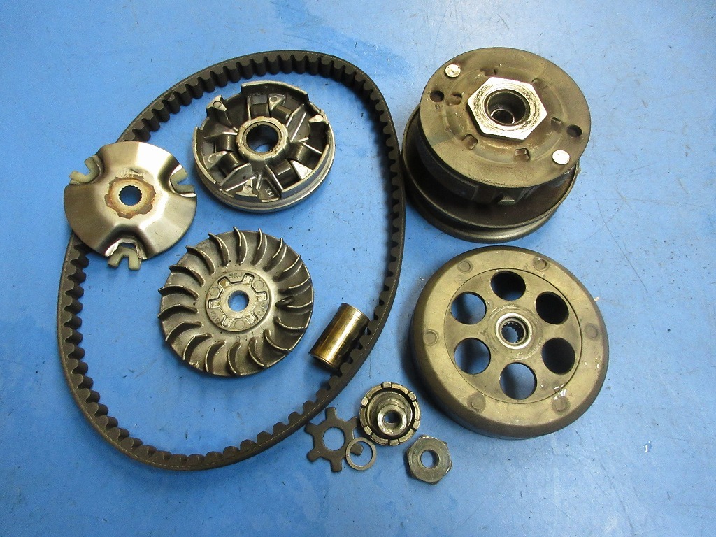 【傷や汚れあり】ジョグ アプリオタイプⅡ タイプ2 4LV プーリー クラッチ ベルト 他 623-5の落札情報詳細 - Yahoo!オークション落札価格検索 オークフリー