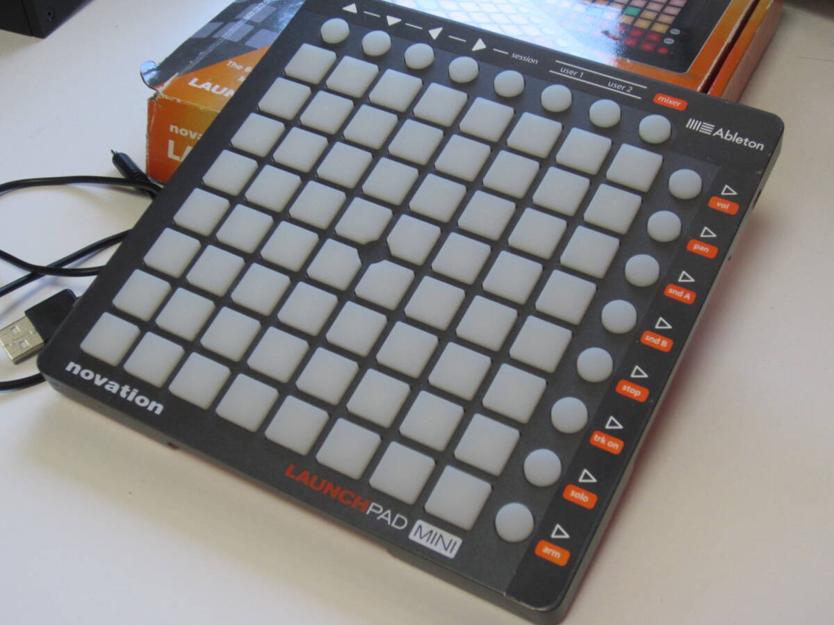 【目立った傷や汚れなし】美品★novation LAUNCH PAD MINI★ランチパッドミニの落札情報詳細 - Yahoo!オークション ...
