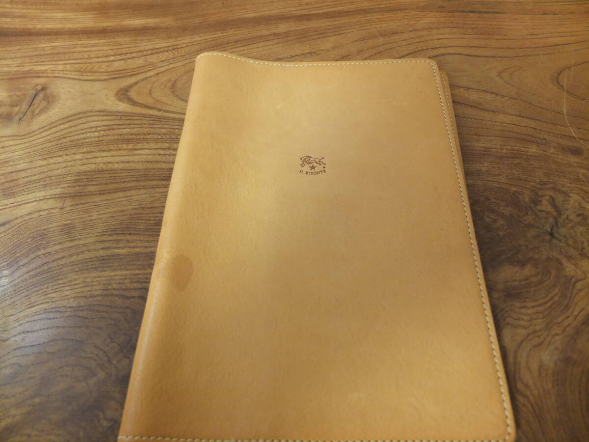 【やや傷や汚れあり】IL BISONTE イルビゾンテ ブックカバー(A5の本がちょうど入るサイズ) ヌメ色の落札情報詳細 - Yahoo!オークション落札価格検索 オークフリー