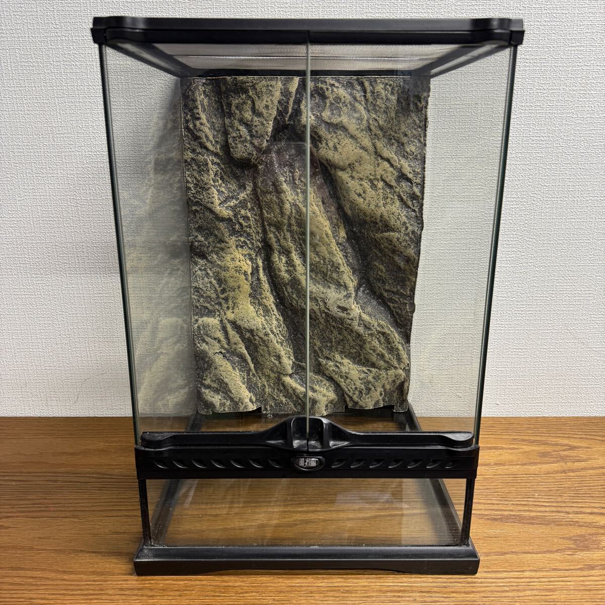 ① EXO TERRA エキゾテラ 爬虫類 飼育水槽 ケース 60×45×47cm 大阪引き取り限定の落札情報詳細 - Yahoo!オークション落札価格検索 オークフリー