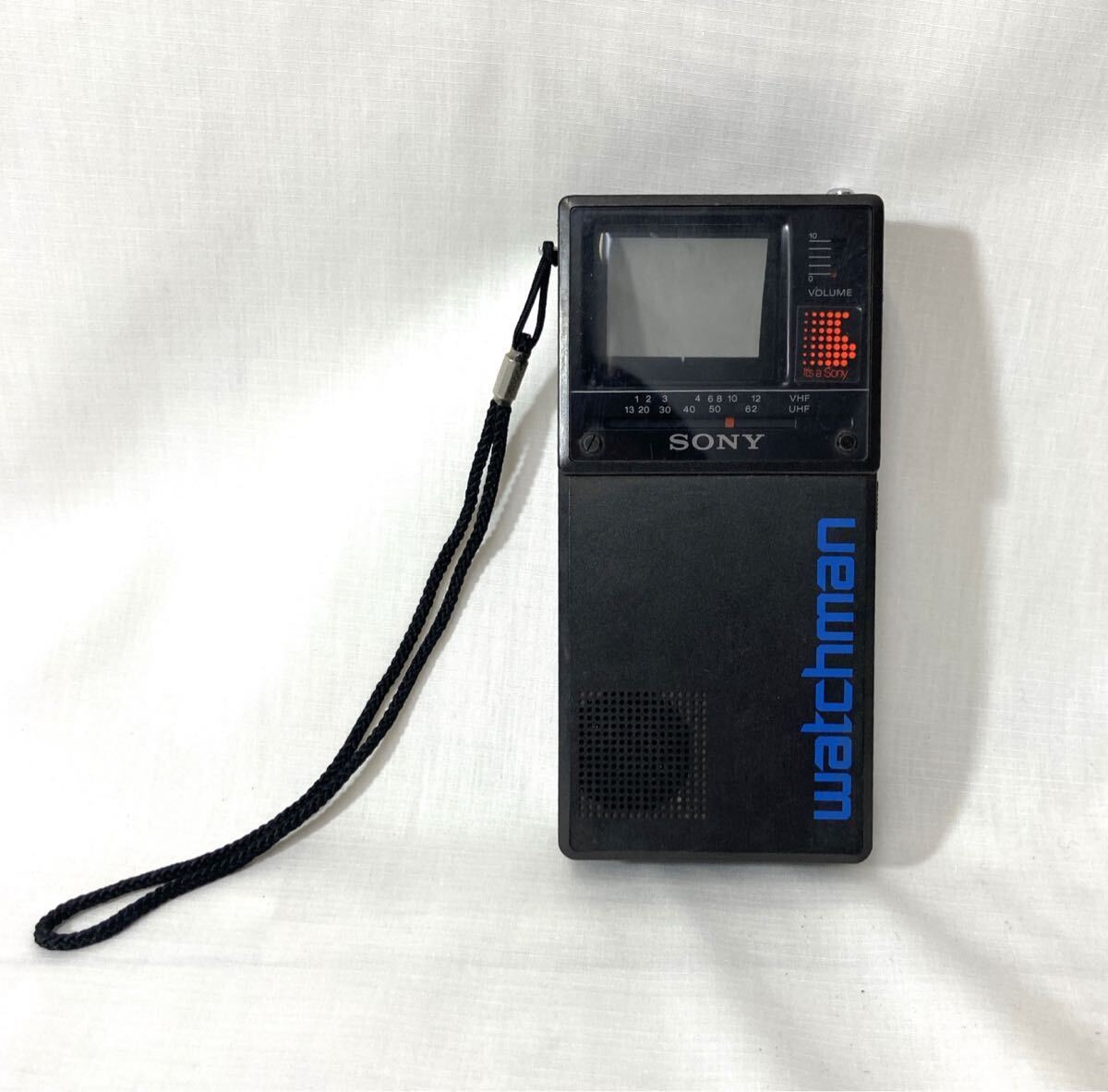 【傷や汚れあり】M2216 希少 【SONY/ソニー 1983年 watchman/ウォッチマン FD-20 白黒テレビ】通電確認済み 昭和 ...