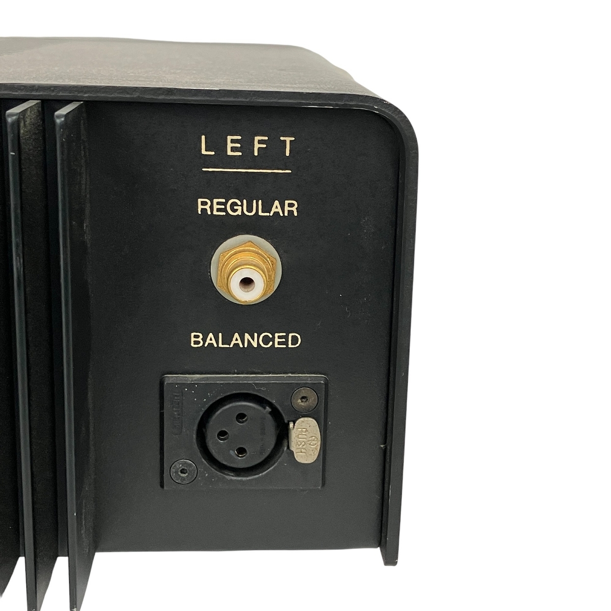 【全体的に状態が悪い】CLASSE AUDIO SEVENTY 70 パワーアンプ 電源ケーブル欠品 ジャンク Y9890281の落札情報詳細 ...