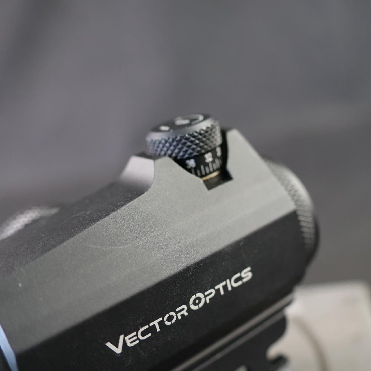 【やや傷や汚れあり】Vector Optics SCRD-12H MAVERICK 1X22 Gen II ドットサイト #S-18089の落札情報詳細 - Yahoo!オークション落札価格 ...