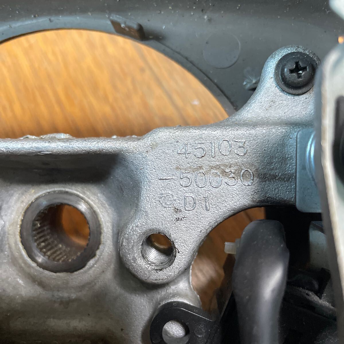 【やや傷や汚れあり】トヨタ ウッドコンビ ステアリング 木目 20セルシオ用？ 45103-50030 クルコンスイッチ付き 美品の落札情報 ...