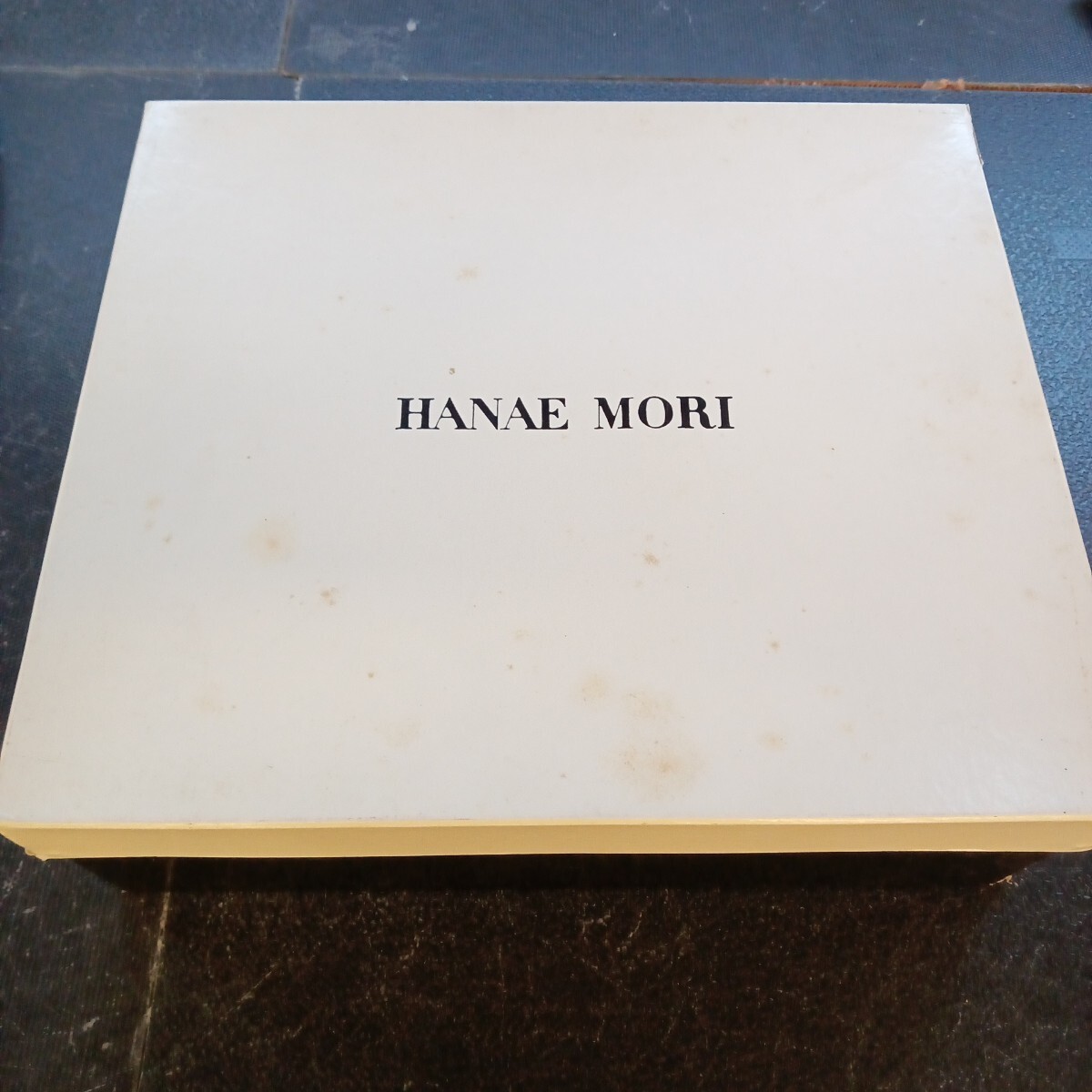 【やや傷や汚れあり】no30628 HANAE MORI ハナエモリ ナイロン 斜め掛けショルダー バッグの落札情報詳細 - Yahoo ...