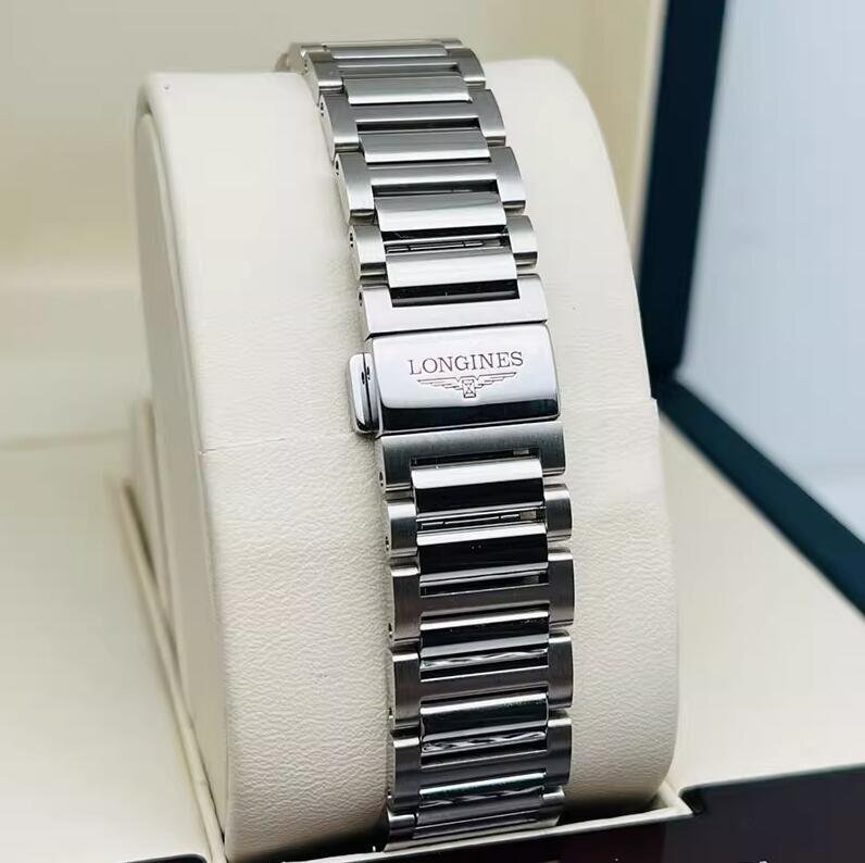 【やや傷や汚れあり】【AJAP6079】LONGINES ロンジン クォーツ 腕時計 ゴールド文字盤 7049 不動品の落札情報詳細 - Yahoo!オークション落札価格検索 オークフリー