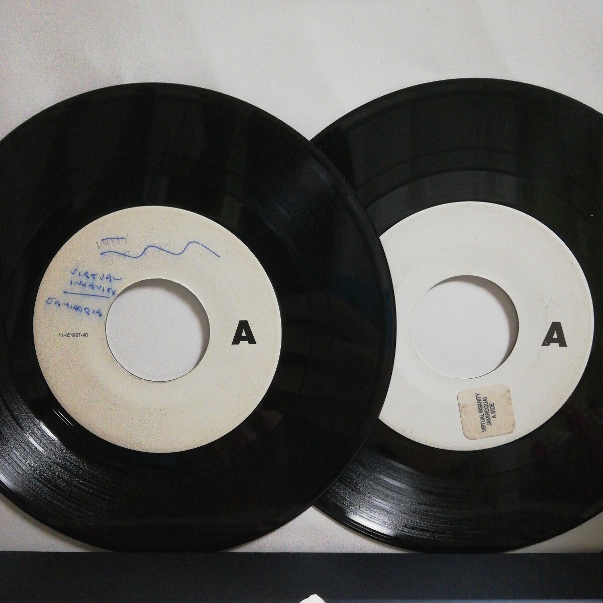【やや傷や汚れあり】試聴 7inch 2枚セット / JAMIROQUAI _ Virtual Insanity 7インチ EP ...