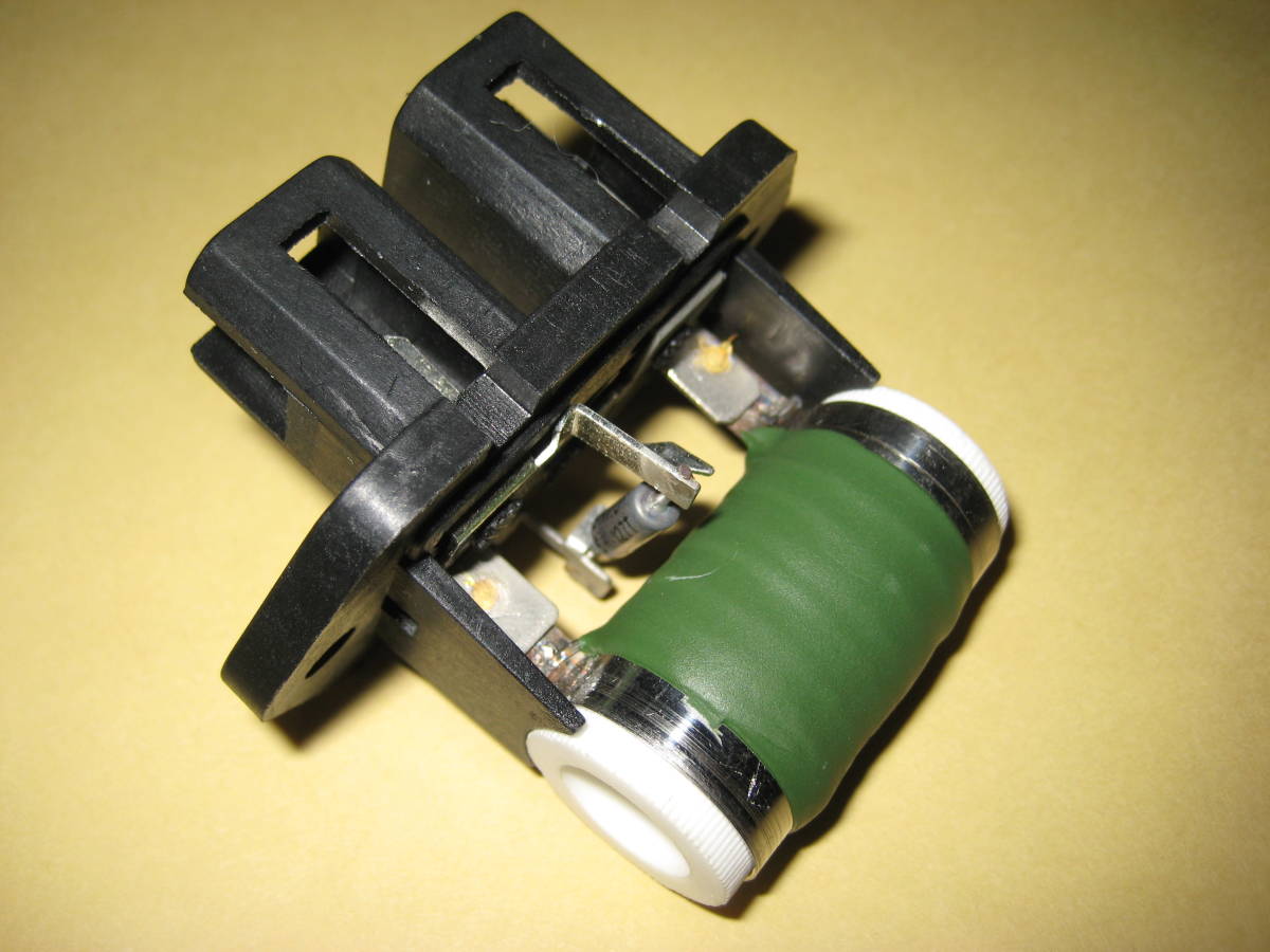 【未使用】新品! アルファロメオ ラジエター ファン・レジスター GT 147 156 166その他 51736774 46533716 ...