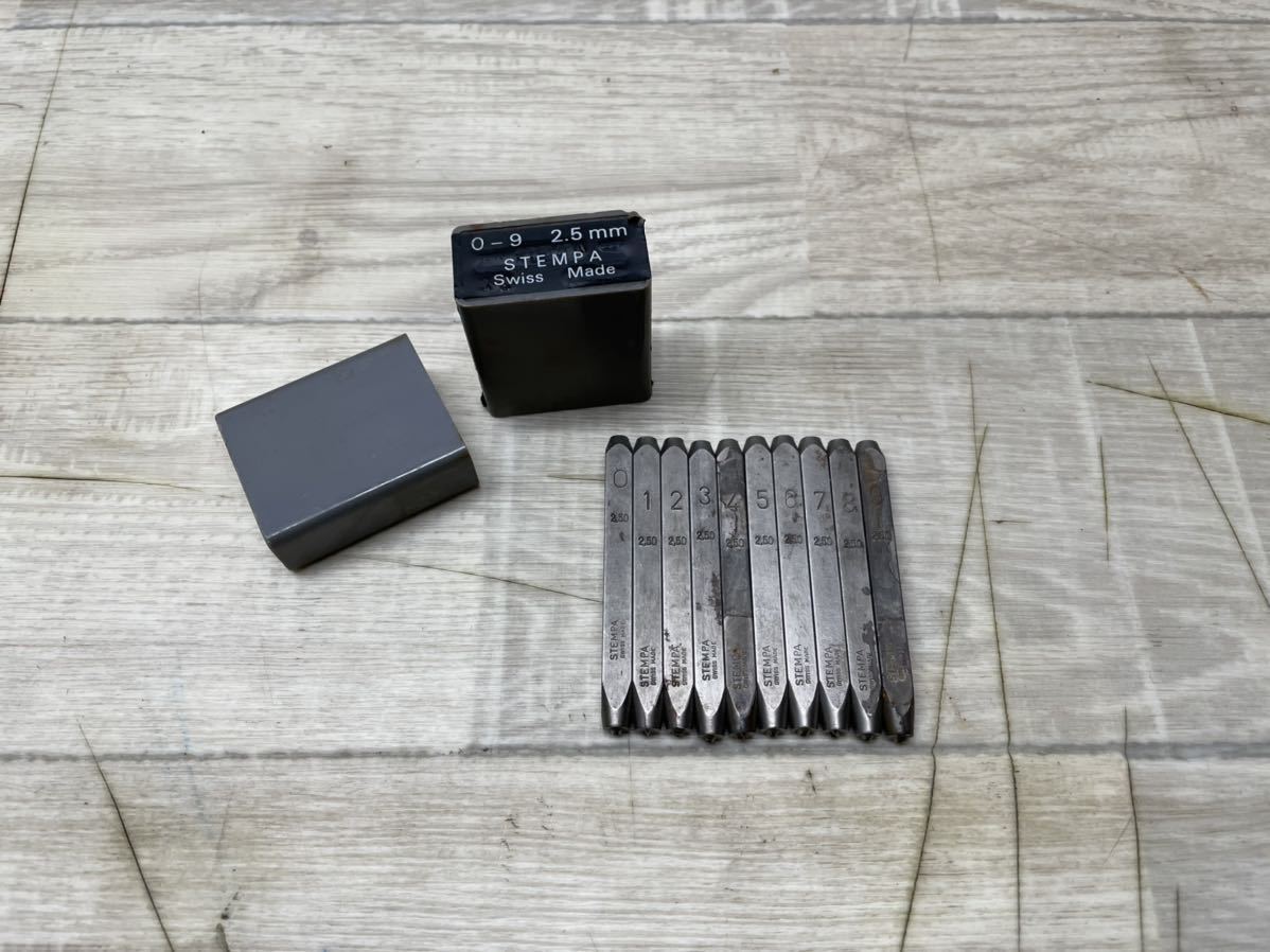 スイス製 STEMPA 刻印 数字（逆字） 0-9 3mm の落札情報詳細| ヤフオク落札価格情報 オークフリー
