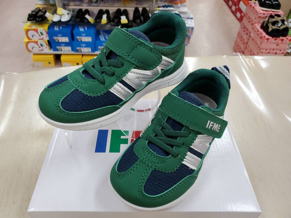 【未使用】新品即決16.0cm★IFMEイフミー 20-1330 キッズ ジュニア カジュアルスニーカー★男の子 安心安全 軽量 運動靴♪21年春夏限定モデル★の落札情報詳細 - ヤフオク落札 ...