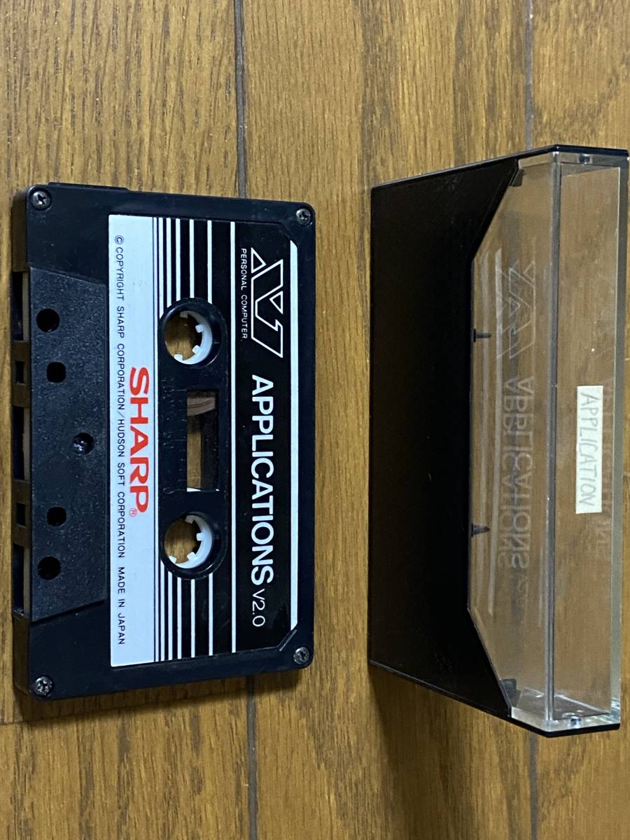 【全体的に状態が悪い】ジャンク SHARP X1用BASIC「CZ-8CB 01 V1.0」とアプリケーション「APPLICATIONS V2.0」 の落札情報詳細| ヤフオク落札価格情報 ...