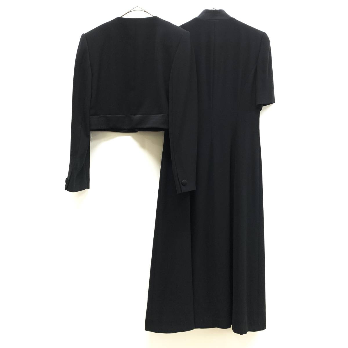 【目立った傷や汚れなし】☆PIERRE BALMAIN FORMALITE ピエールバルマン 日本製 ブラックフォーマル セット ジャケット ワンピース 9AR 黒【送料一律/同梱可能】の落札 ...