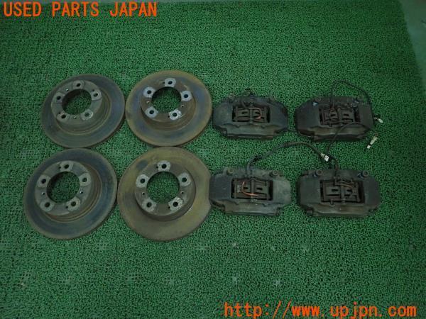 【傷や汚れあり】3UPJ=84490302]ポルシェ ボクスター 986 2001y 純正 キャリパーローターセット ブレーキ 1台分 中古の ...