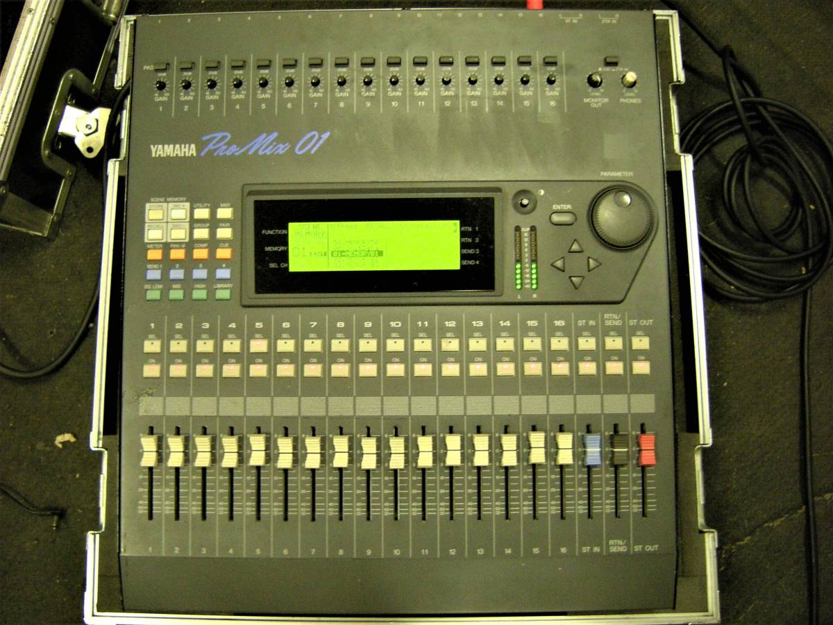 【傷や汚れあり】YAMAHA 01 DIGITAL MIXING CONSOLE (ハードケース付き）の落札情報詳細 - ヤフオク落札価格情報 ...