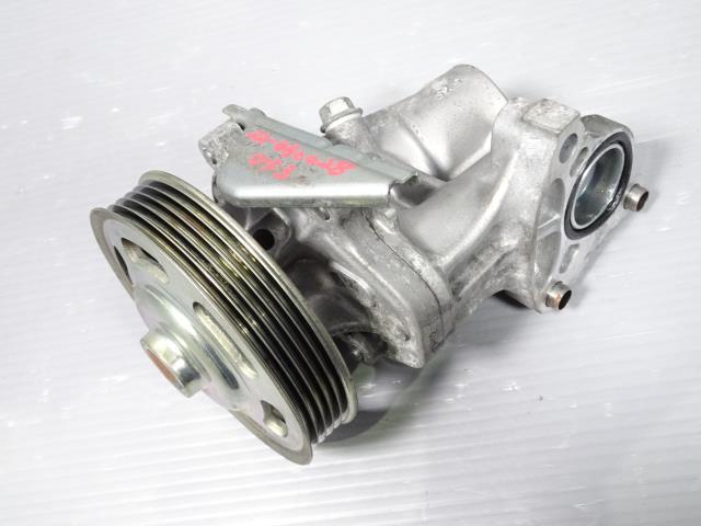 【傷や汚れあり】N－BOX DBA-JF3 ウォーターポンプ W/P NH830M 19210-5YS-003 カスタムG-L S07B ...
