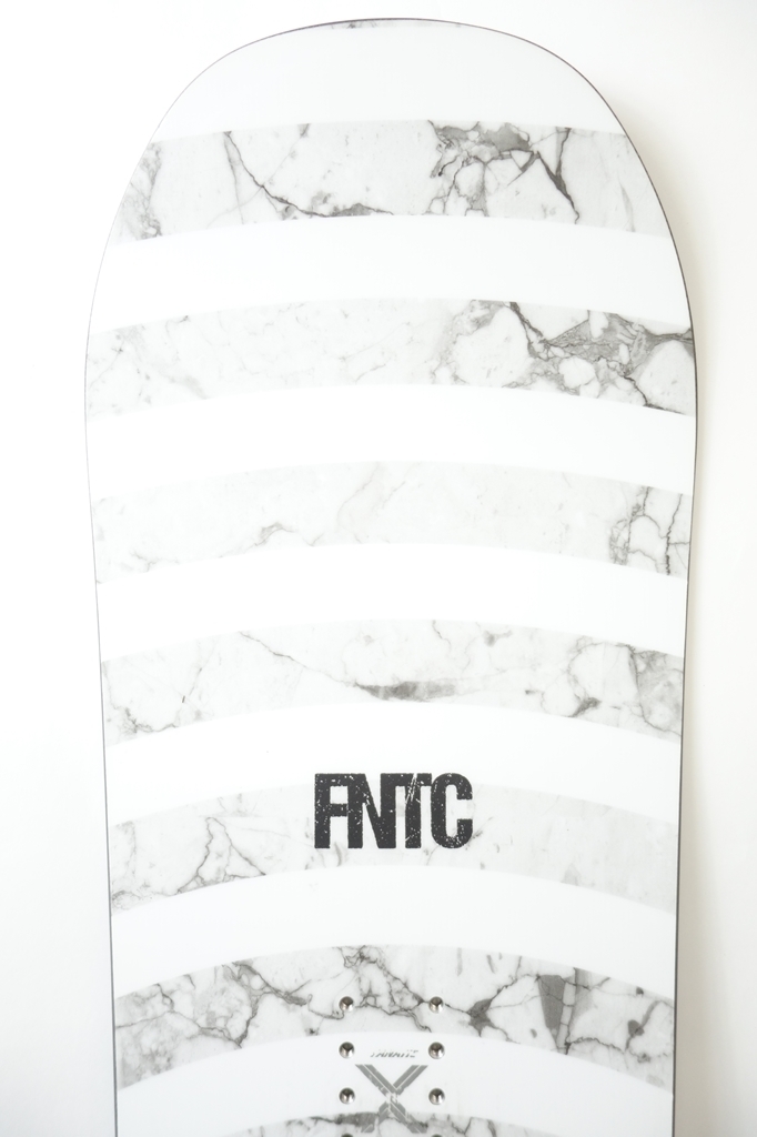 【やや傷や汚れあり】中古 グラトリ 19/20 FNTC CAT 148cm スノーボード エフエヌティーシー キャット の落札情報詳細| ヤフオク落札価格情報 オークフリー