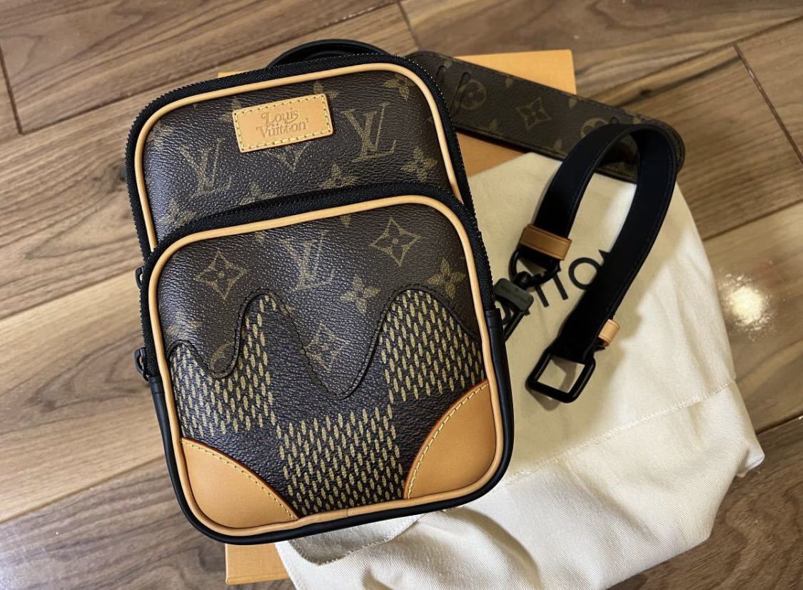 【目立った傷や汚れなし】LV2 LOUIS VUITTON x NIGO アマゾン・スリングバッグ LVスクエアード ルイヴィトン ...