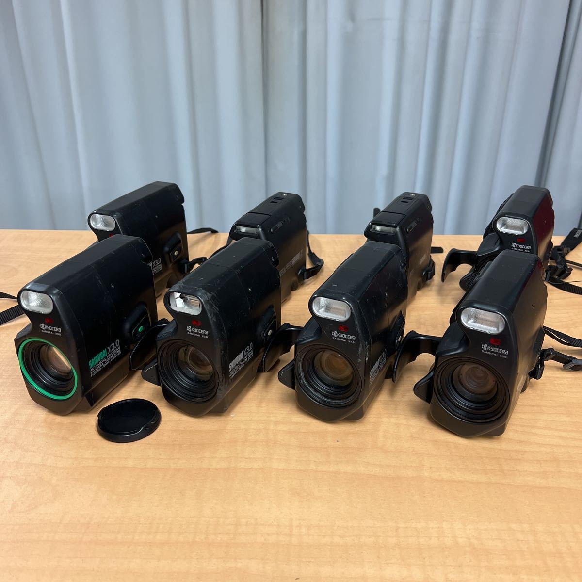 【全体的に状態が悪い】CA42 KYOCERA 京セラ SAMURAI サムライ Z 2台 x3.0 6台 まとめて 8台 7台はシャッター ...