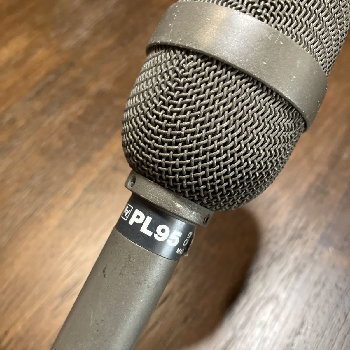 【やや傷や汚れあり】ElectroVoice PL95 ダイナミックマイク 1980年代 ②の落札情報詳細 - ヤフオク落札価格検索 オークフリー