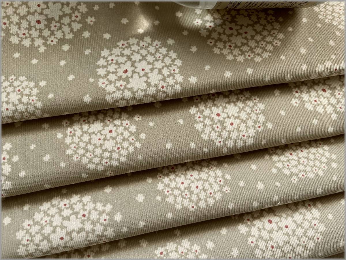 【未使用】mets★5m*シャツコール*ボンボンフラワー*sand beige*生地569Dの落札情報詳細 - ヤフオク落札価格検索 オークフリー